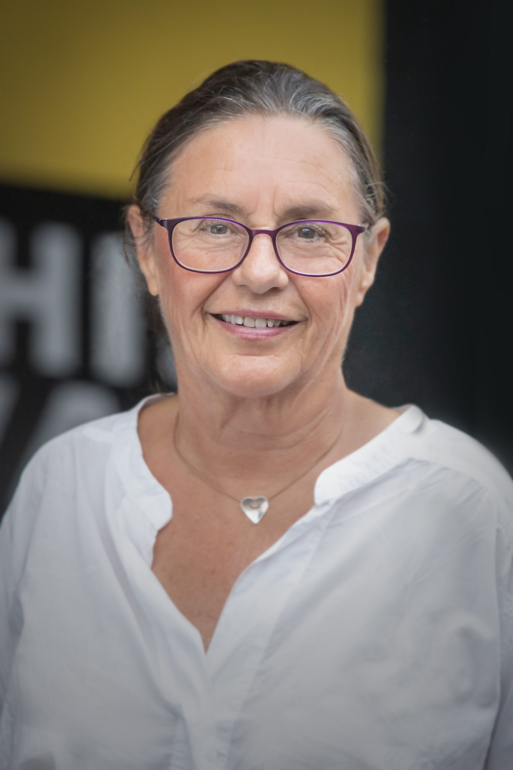 About Us - Stepping Out – Support for Women Survivors of Child Sexual Abuse